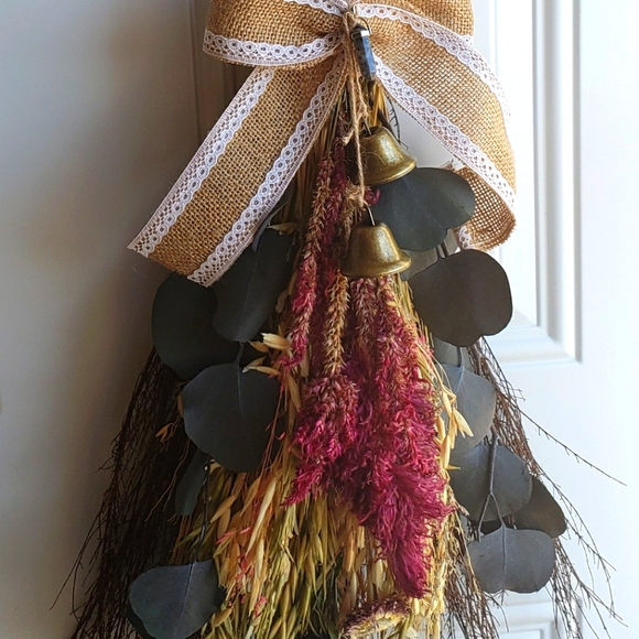 mermaidmoongardens | Wall Decor | Natural Dried Floral Broom | Poshmark